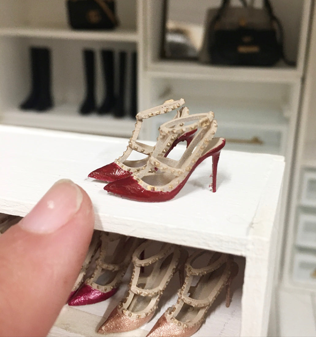 1:12 Scale | Miniature Farmhouse Shoes Valentino Rockstar Pumps Dark R ...