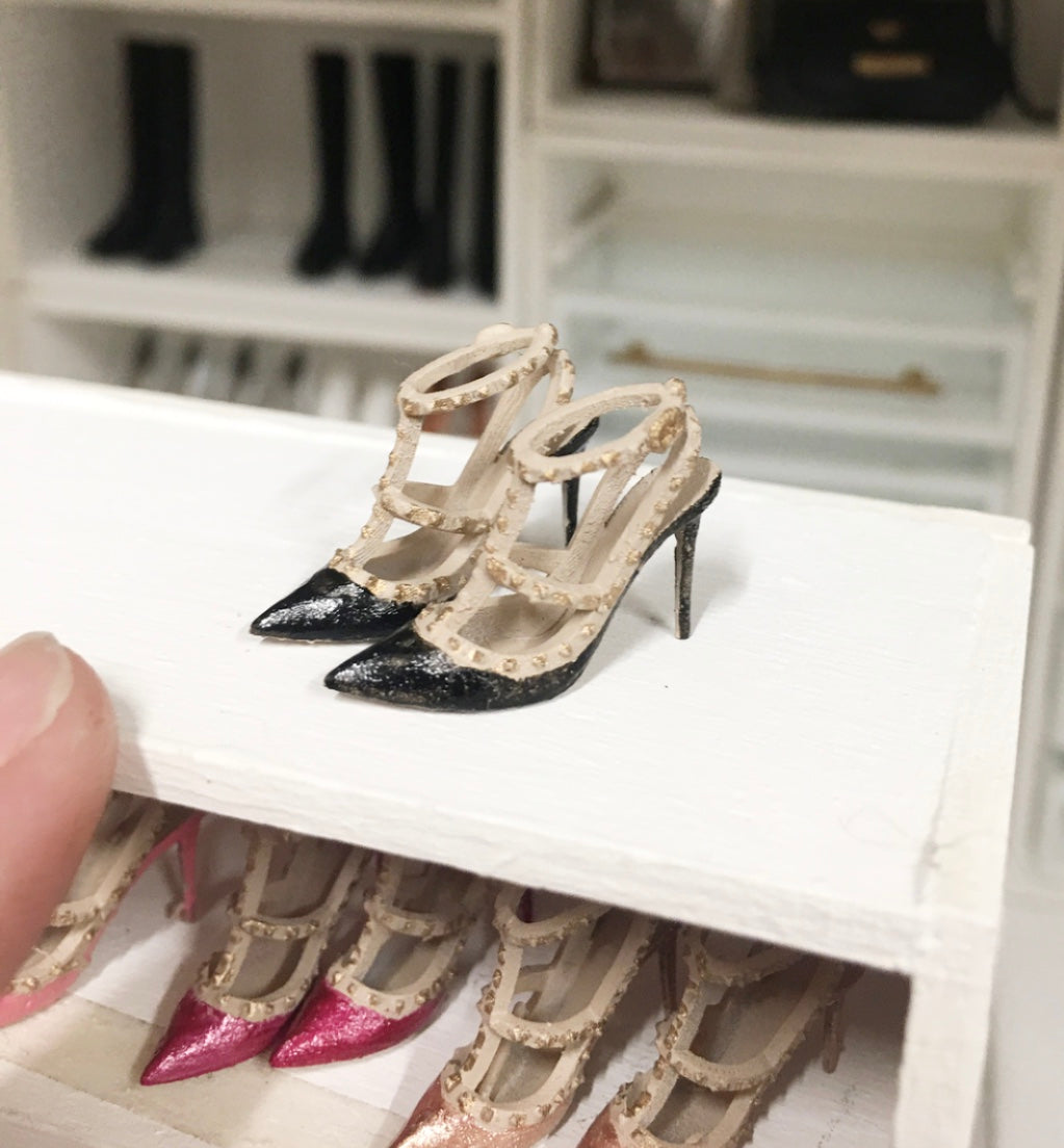 1:12 Scale | Miniature Farmhouse Shoes Valentino Rockstar Pumps Black ...