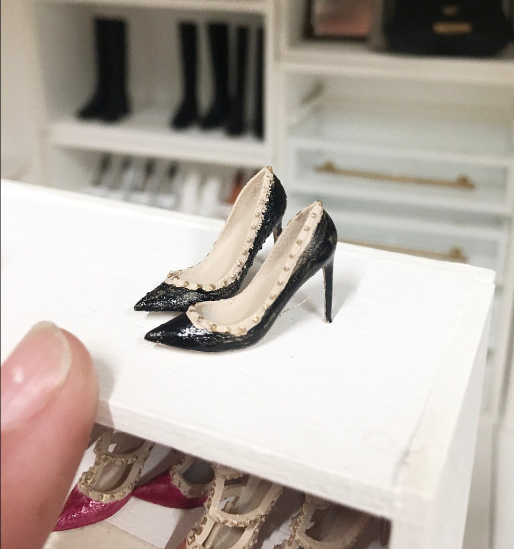 1:12 Scale | Miniature Farmhouse Shoes Valentino Rockstar High Heels B ...