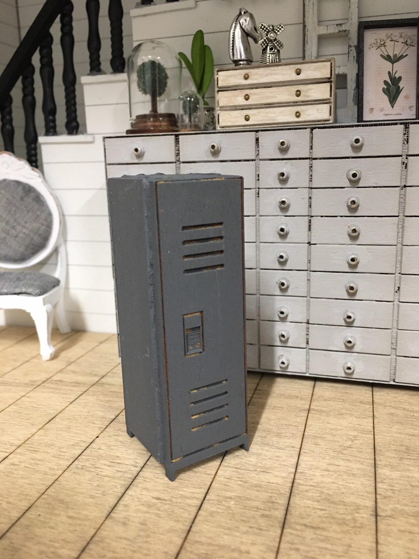Antique Gray Miniature Single Locker – MyMiniatureEmporium